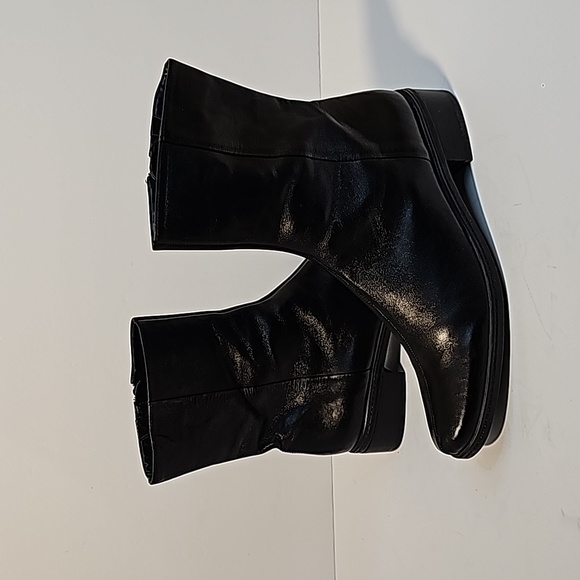 Bandolino | Shoes | Bandolino Ethyn Black Leather Zip High Ankle Boots ...
